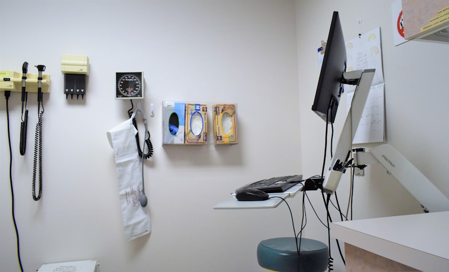 Understanding Medicare: Navigating the Healthcare System